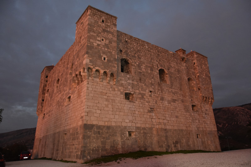 Vanzemljaci na Nehaju? Ne, Senj slavi rođendan | Tunera.info