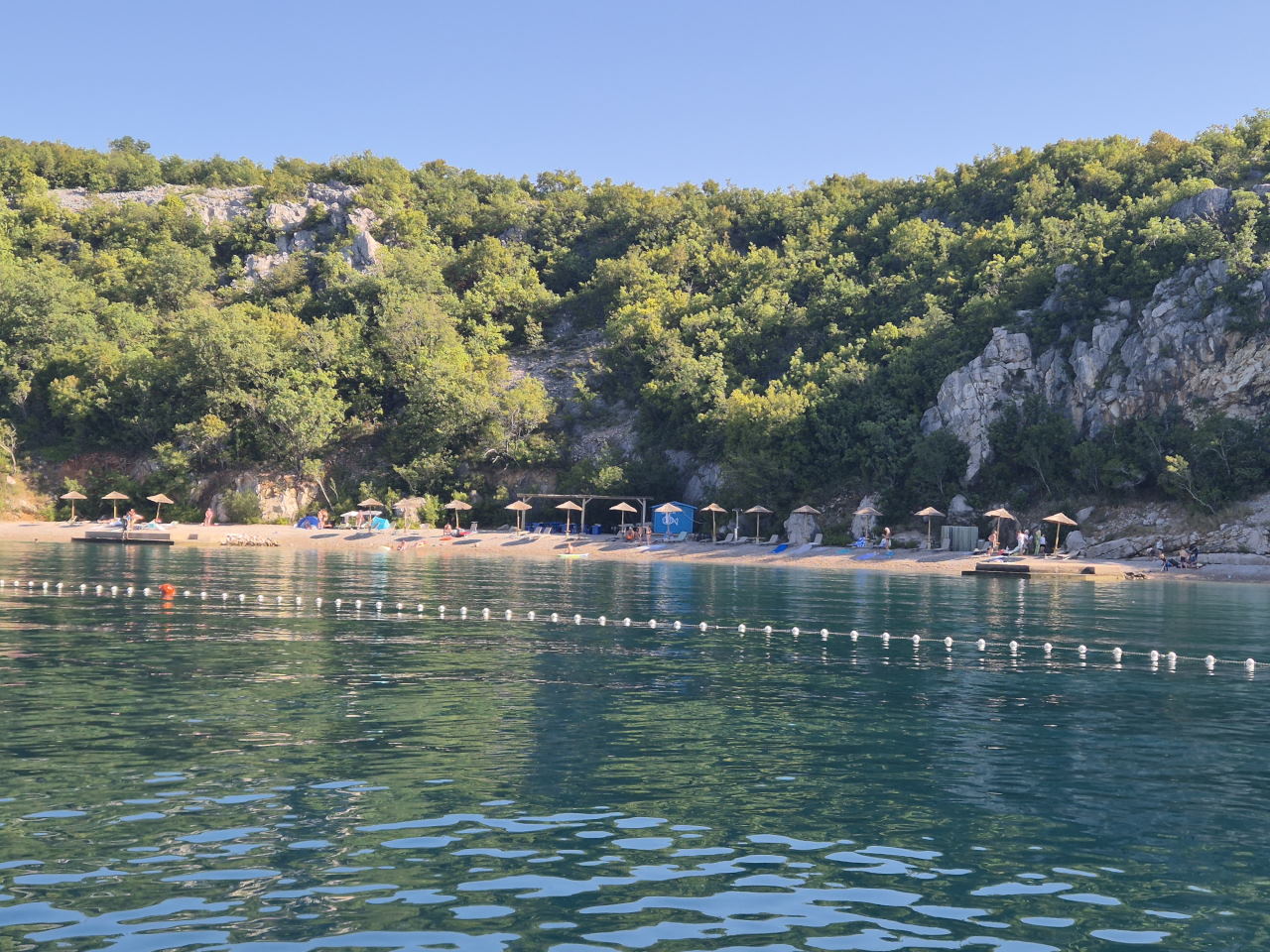 More na svih 57 plaža od Bakarca do Jablanca izvrsno | Tunera.info